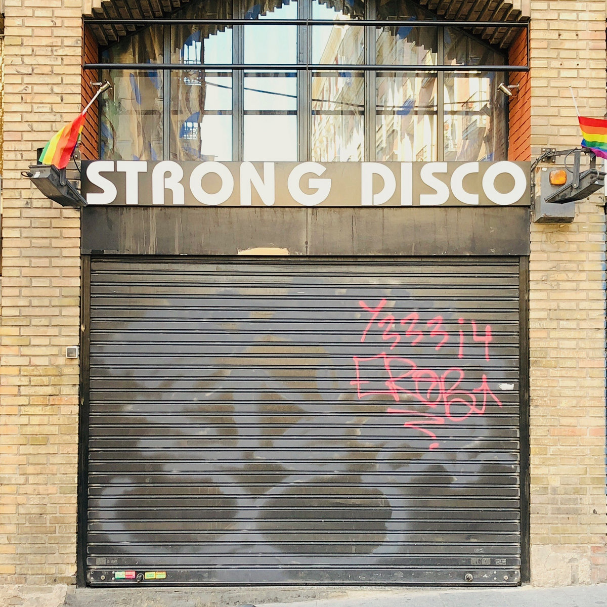 Strong Disco | Taung Child